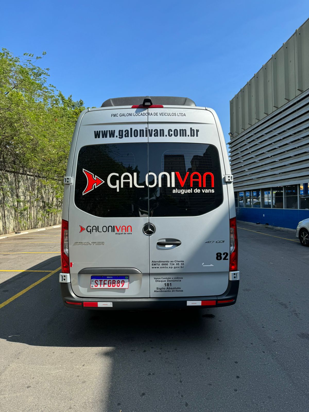 Aluguel de Van com Motorista Tudo o que Você Precisa Saber